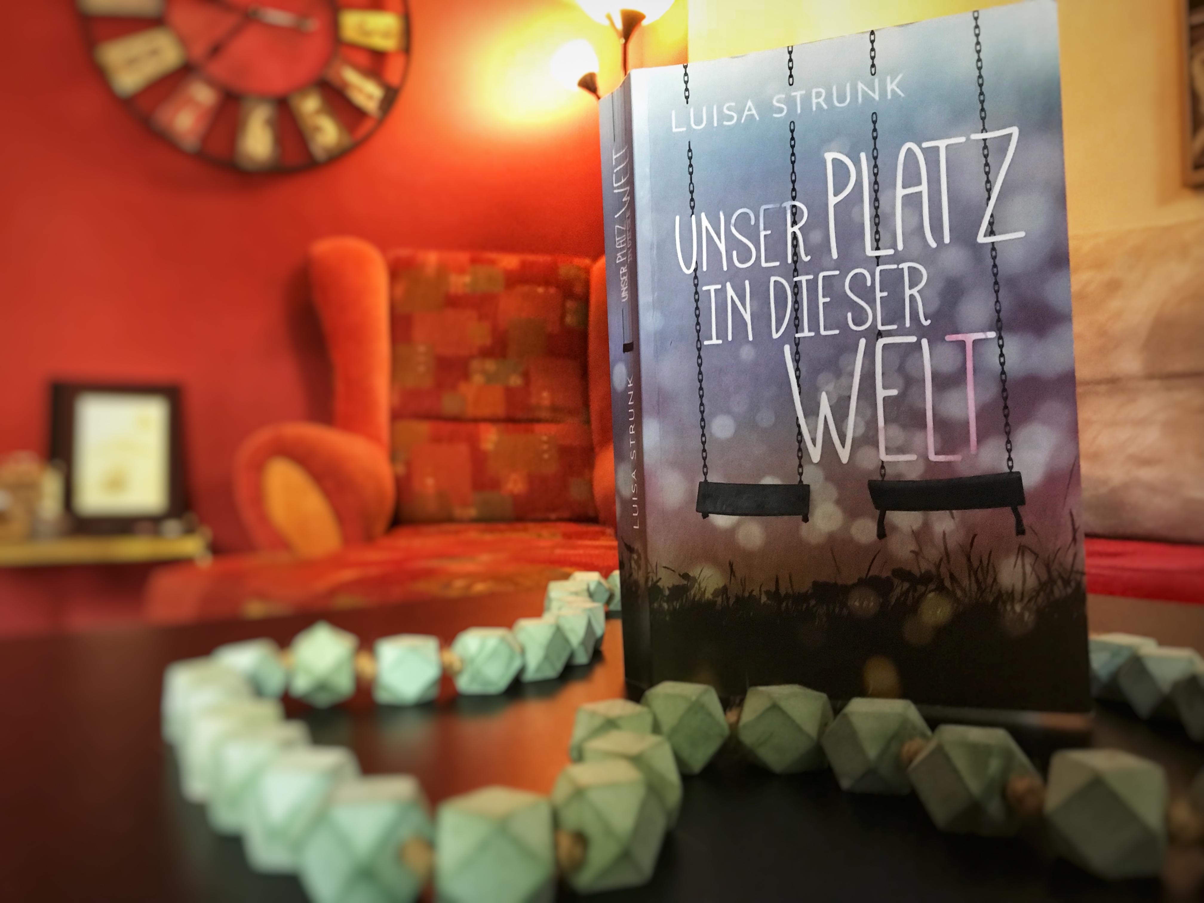 Coming-out Roman: "Unser Platz in dieser Welt" - frauverliebt
